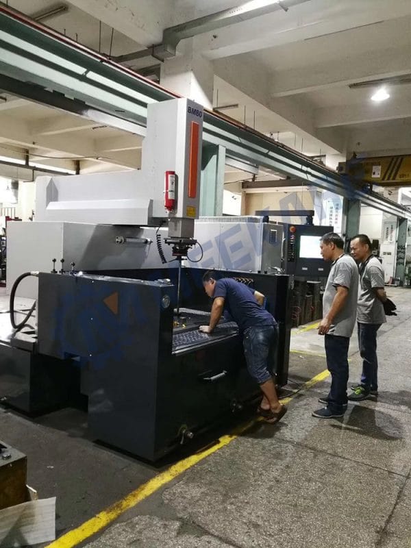 Precision CNC EDM Die Sinker CNC-80M/100M - Meekare Machinery