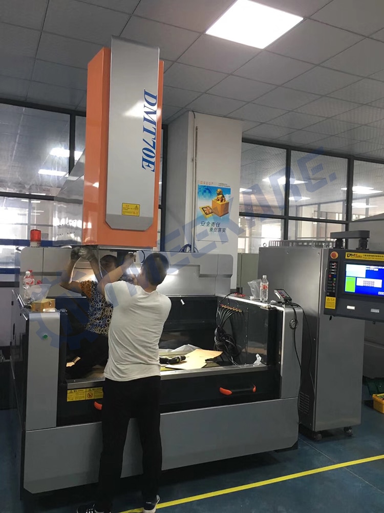 CNC Spark Machine EDM Die Sinker CNC-50M/60M – Meekare Machinery