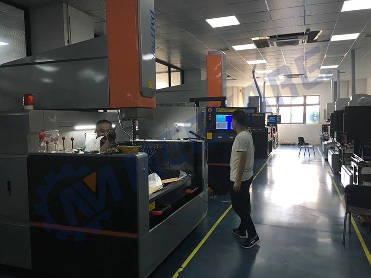 CNC Spark Machine EDM Die Sinker CNC-50M/60M – Meekare Machinery
